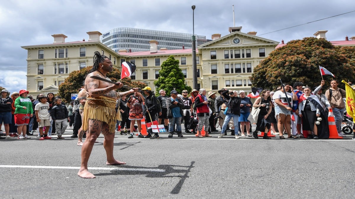 New Zealand: Maori bill triggers massive protests, thousands march to ...