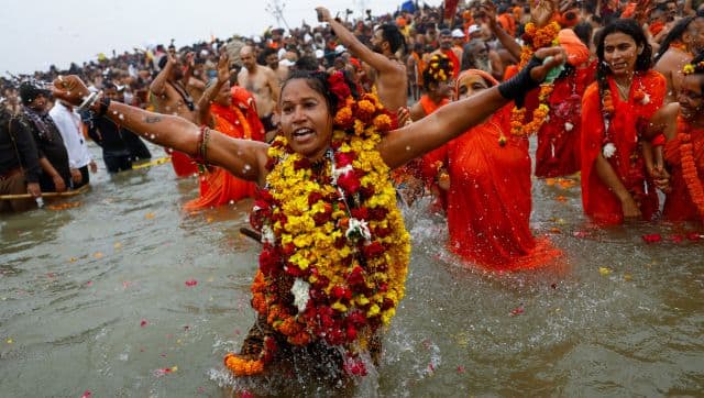 Maha Kumbh 2025: Meet 7-foot-tall ‘Muscular Baba’ from Russia going ...
