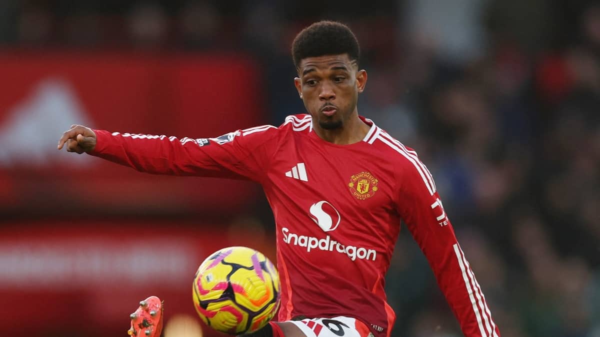 Man United transfer details: Who is staying and who is leaving, and to ...