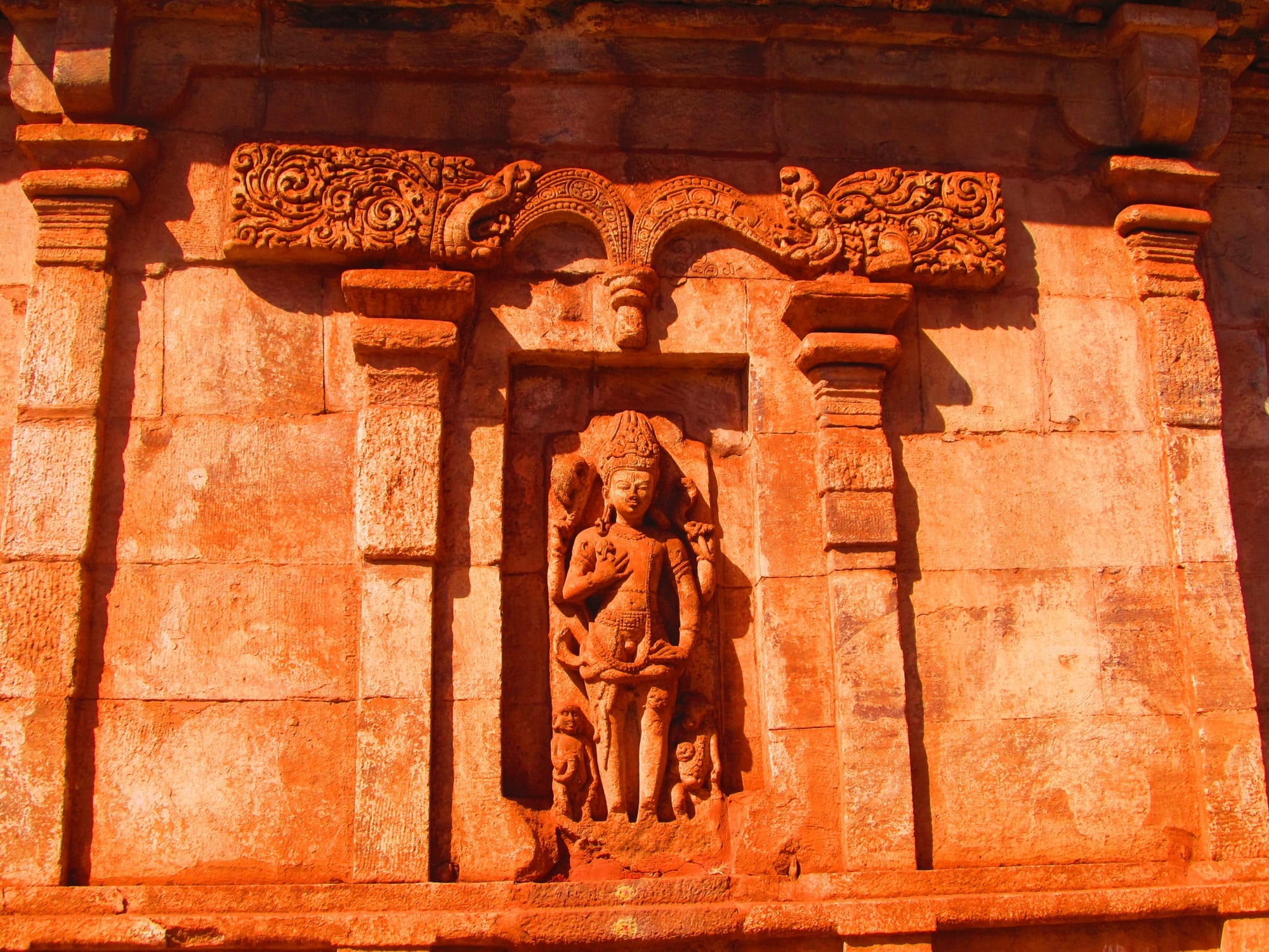 460 years since the battle of Talikota: Lost temples near Hampi still ...