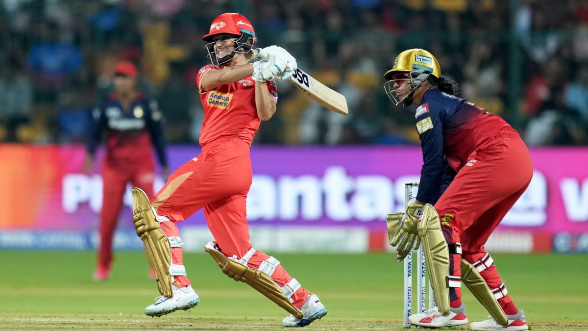 WPL 2025: Ashleigh Gardner's all-round show helps GG register six-wicket victory over RCB ...