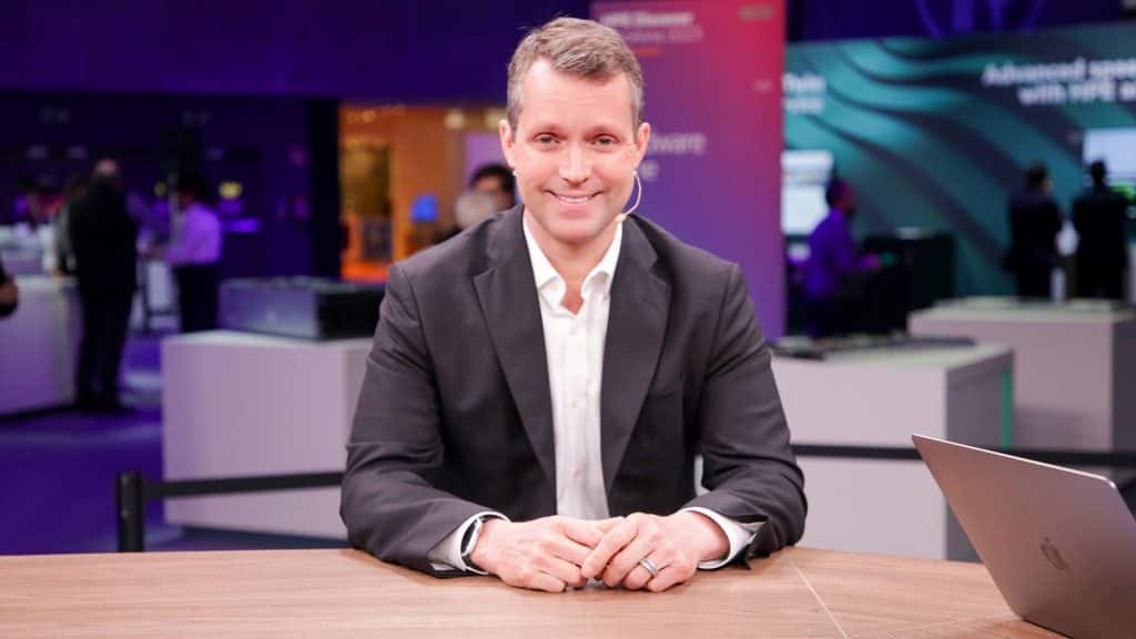 Nokia taps in former Intel AI & data centre boss Justin Hotard as CEO ...