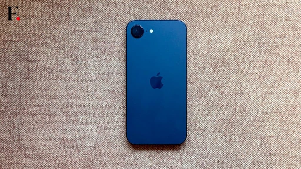 Apple iPhone 16e First Impressions: The budget gateway into Apple ...