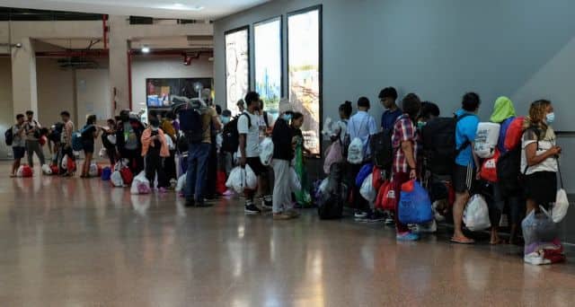 What is ‘CBP Home’, America’s new ‘self-deportation’ app for illegal ...