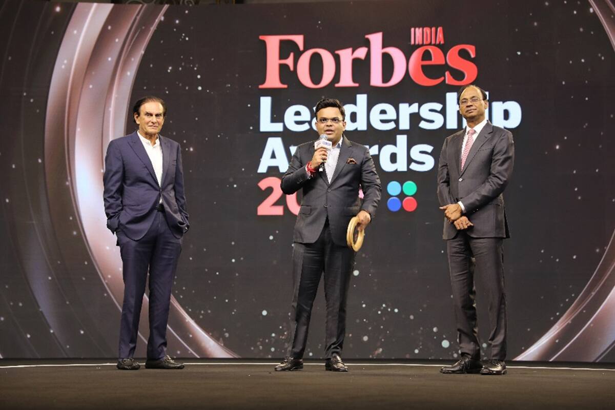 Jejurikar of M&M is CEO of the year at glittering Forbes India ...
