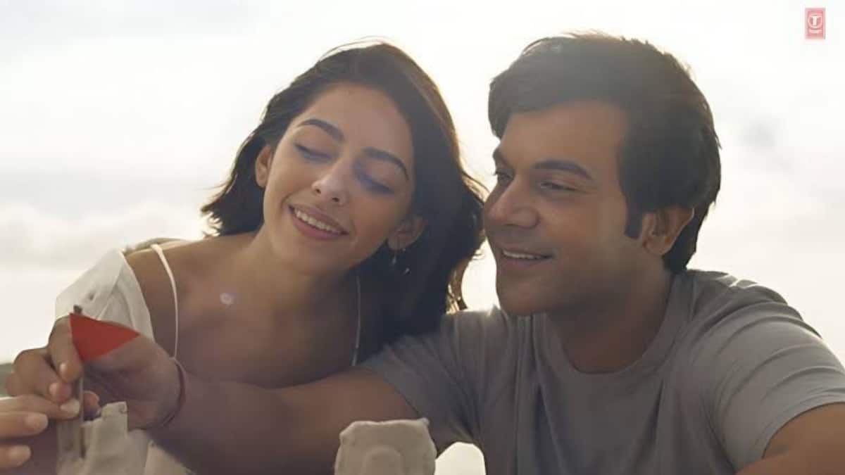 Revisiting Alaya's Chemistry with Her Co-Stars: Kartik Aaryan, Tiger ...