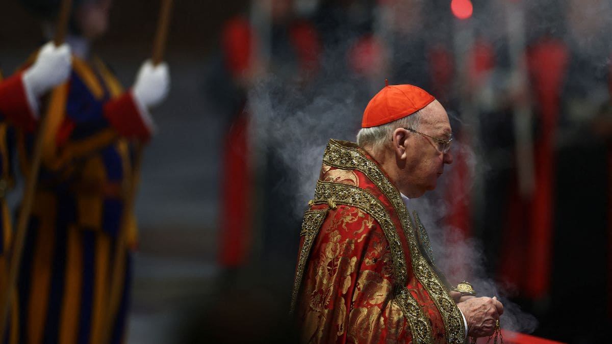 The Pope’s Ring: What it symbolises and why it’s destroyed after his ...