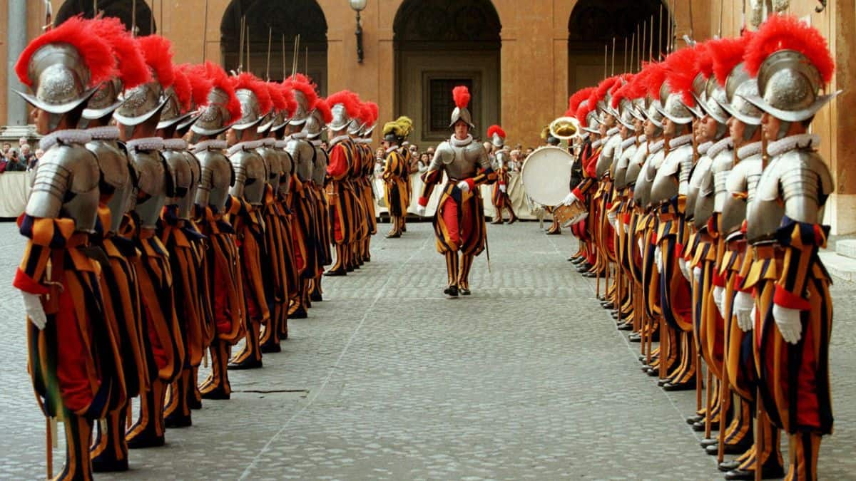 They guard the Pope in life and death: A look at the storied history of ...