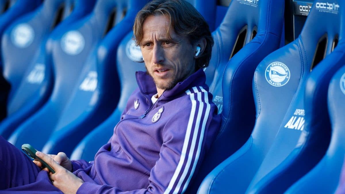 Luka Modric becomes co-owner of Swansea City; know the reason behind ...