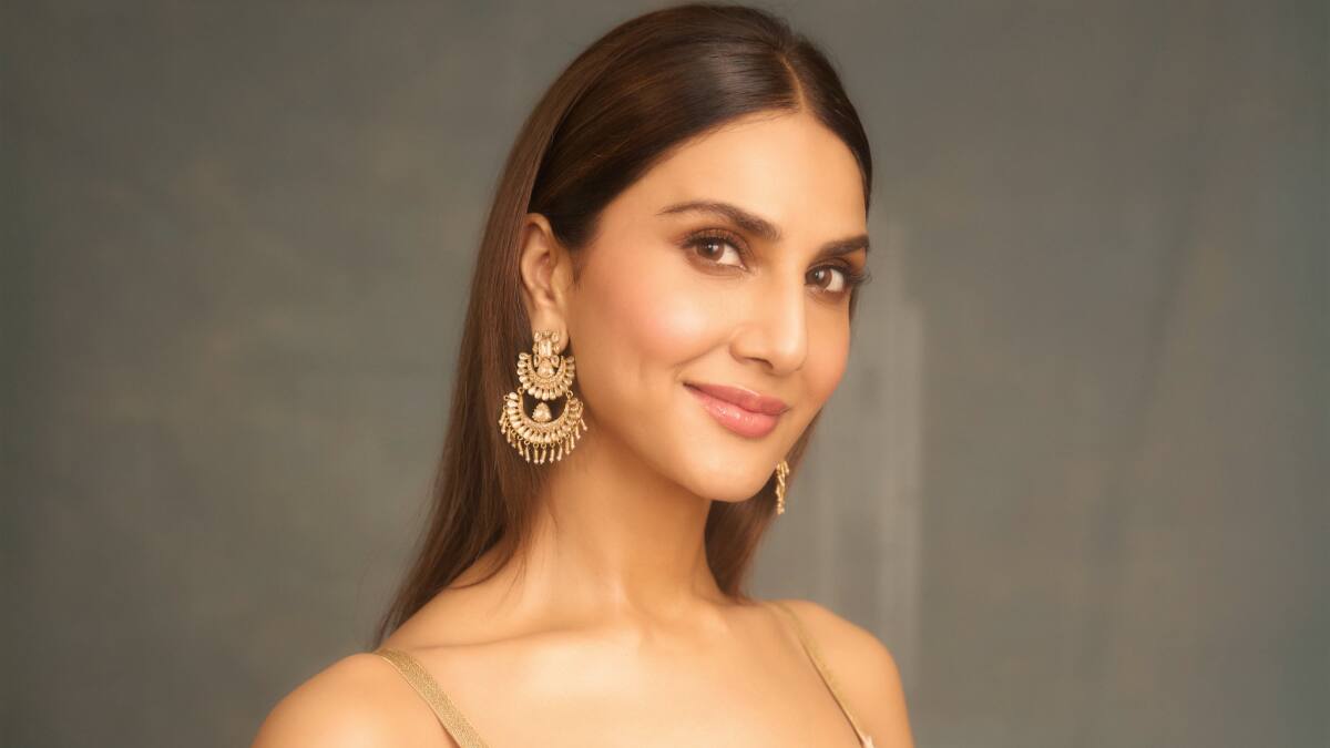 ‘It is always a surreal feeling to be successful at the box office!’ : Vaani Kapoor is elated as ...