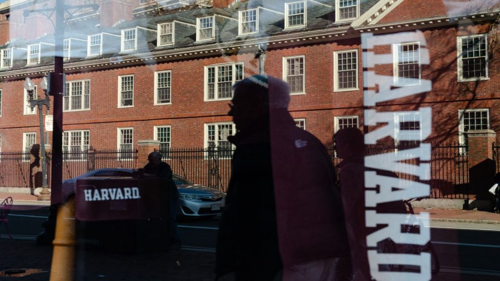 Trump bars Harvard University from enrolling foreign students: How will ...