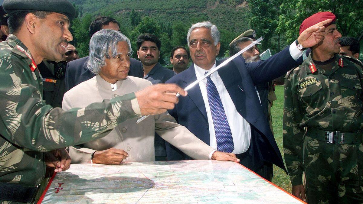 History Today: When the 'Missile Man of India' APJ Abdul Kalam passed ...
