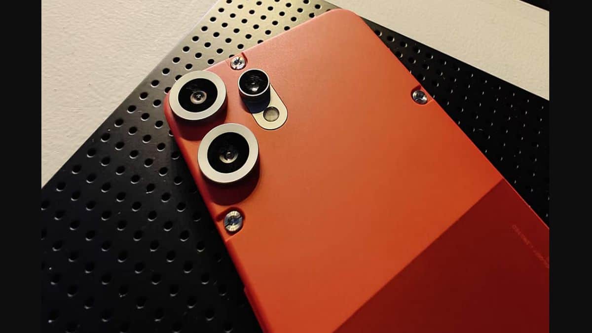 Samsung Galaxy M36 5G, Motorola G96 5G to iQOO Z10x 5G - Economy Junction