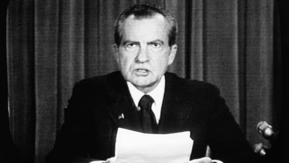 History Today: How Quit India Movement began with Mahatma Gandhi’s ‘Do ...