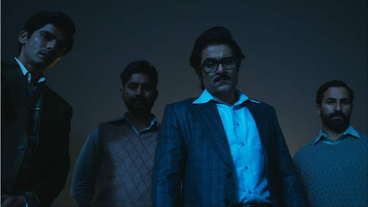 Netflix's ‘Saare Jahan Se Accha’ Review: Flawless performances by ...