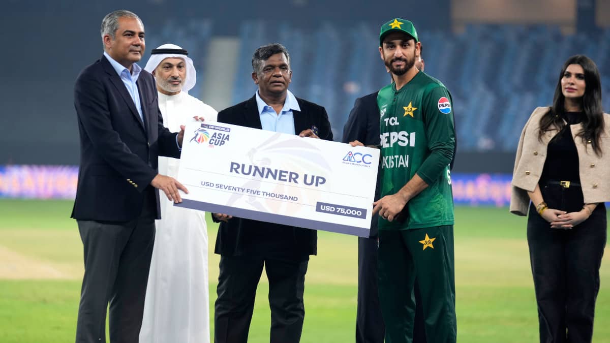 India refuse to accept trophy, winners' medals from PCB chief Mohsin Naqvi after beating ...