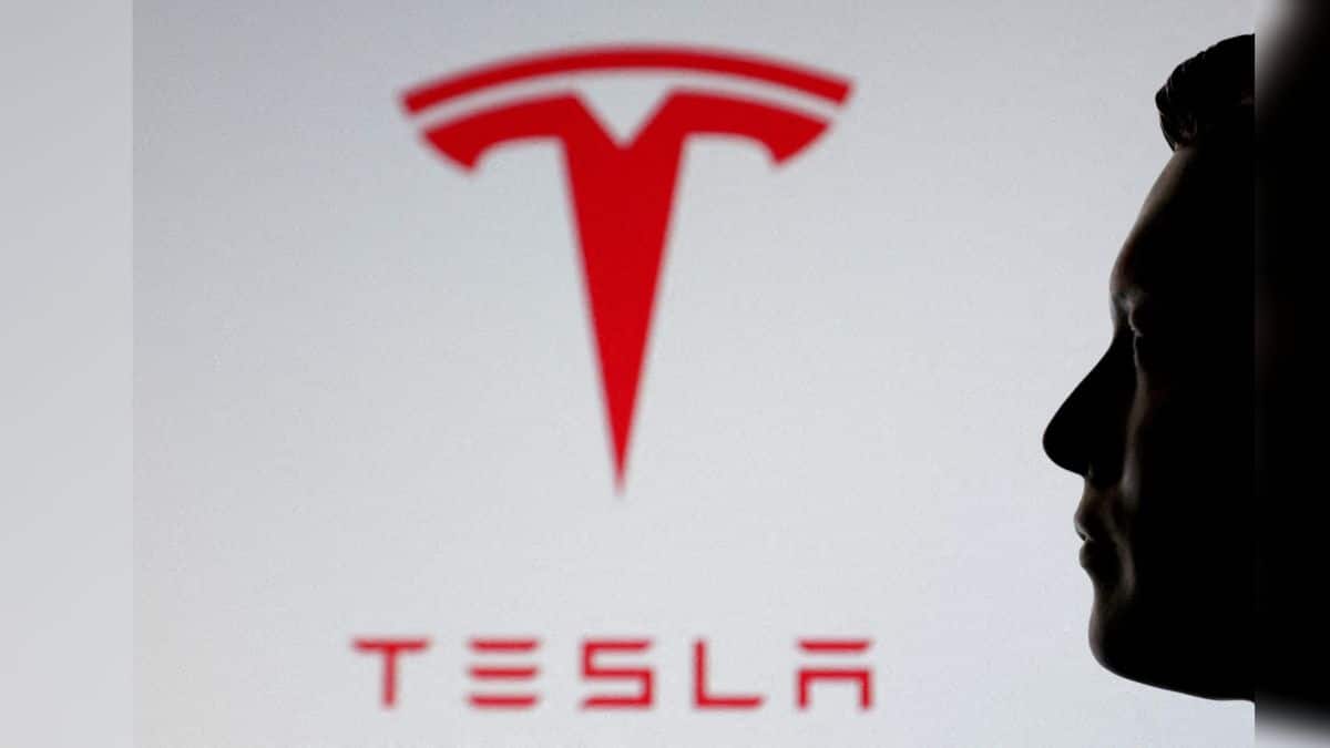 Tesla offers discounts up to Rs 2,00,000 in India as brand power fails ...