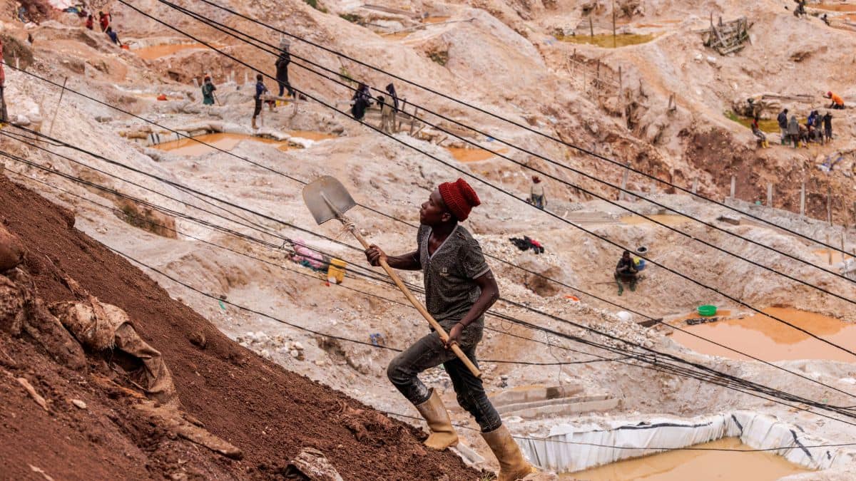28 killed at Angola gold mine as landslide strikes mining site, 4 ...