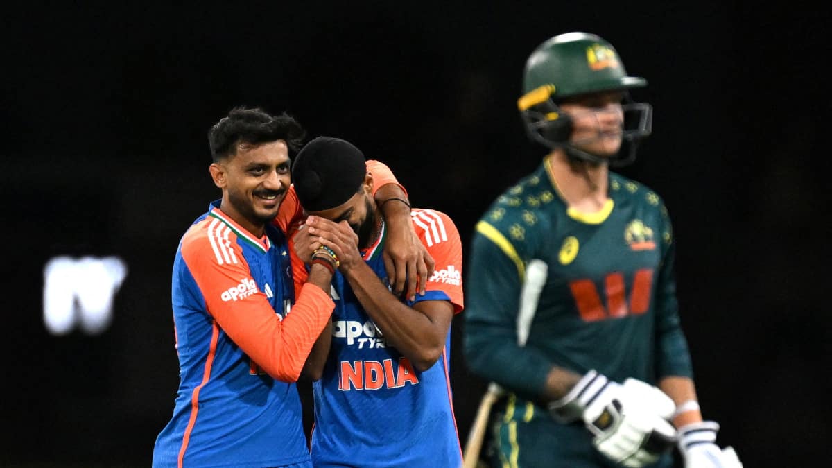 'Terrific performance': Axar, Sundar showered with praise after India ...