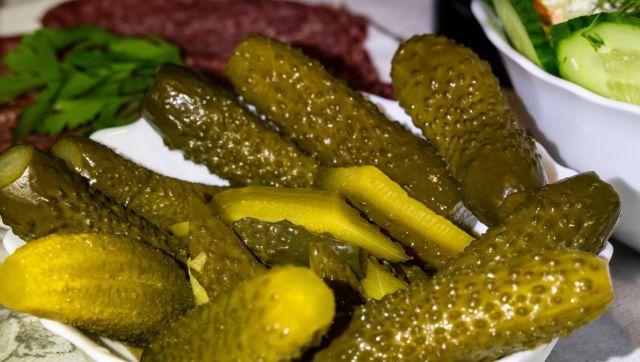 From hot baths to pickle juice: 7 myths science busted about health and ...