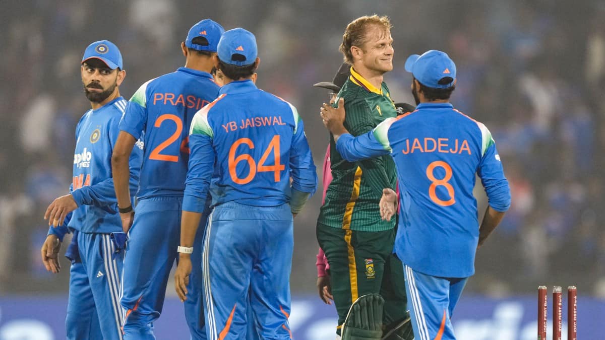 'Indian bowling line up is a joke': India slammed for failing to defend ...