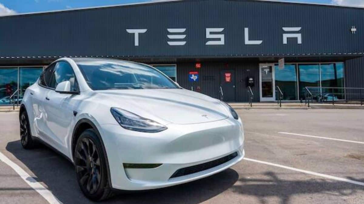 Tesla loses crown as world’s top EV maker after second straight year of ...