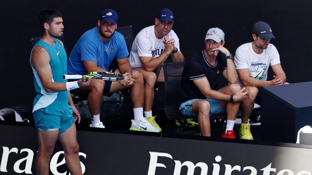 'All the girls are after him, there’s fame...': Former World No.1 ...