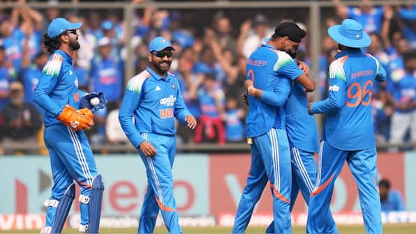 India vs New Zealand Live Score 3rd ODI at Indore: Arshdeep, Rana ...