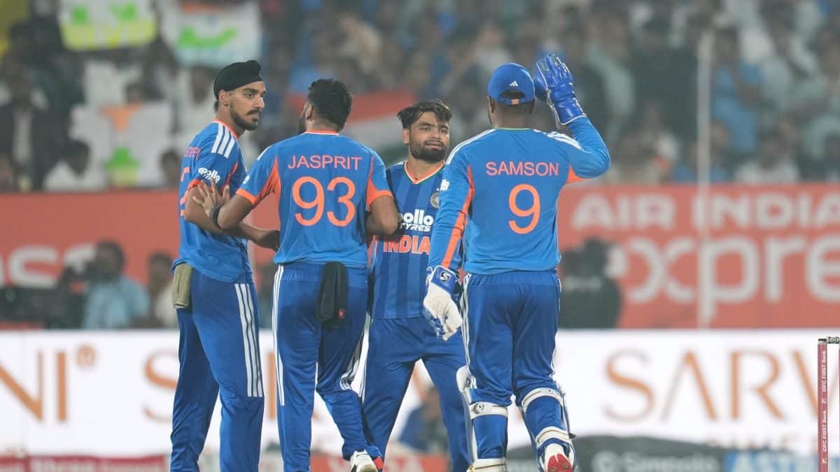 India vs New Zealand Live Score 4th T20 at Vishakhapatnam: Bishnoi ...