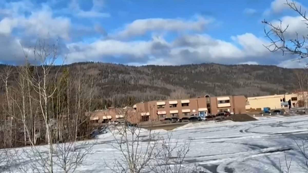 Canada mass shooting: 10 killed in British Columbia school and home ...