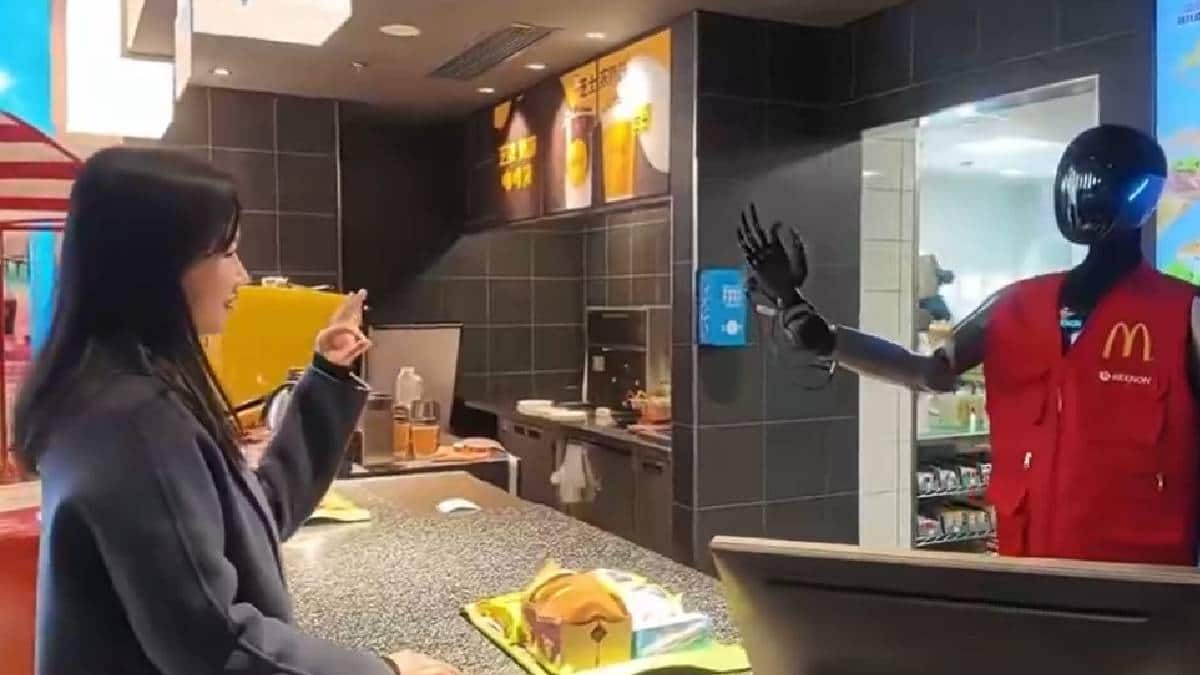McDonald’s tests humanoid robots for customer service — Watch Video ...