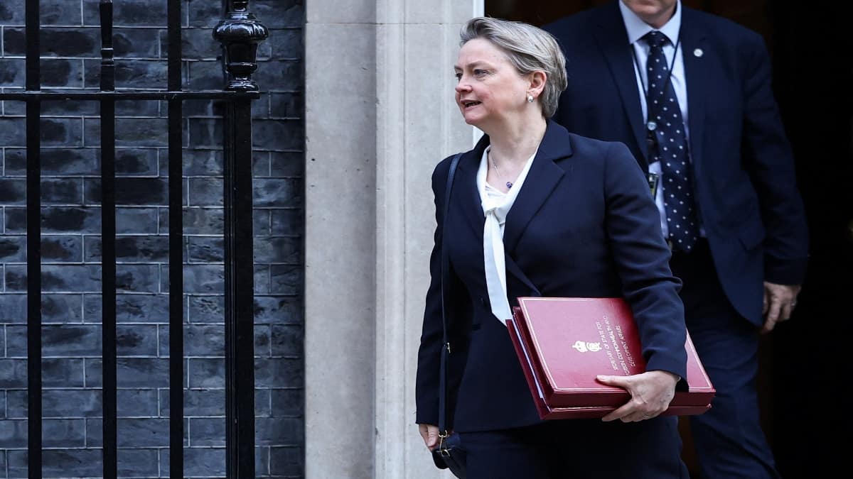 UK Foreign Secretary to visit China and India for talks on West Asia ...