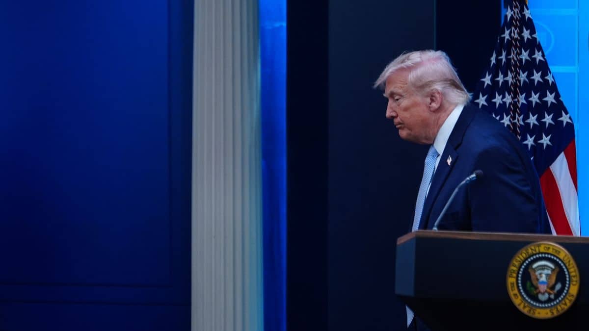 Trump says US military assets to remain around Iran until 'real deal ...