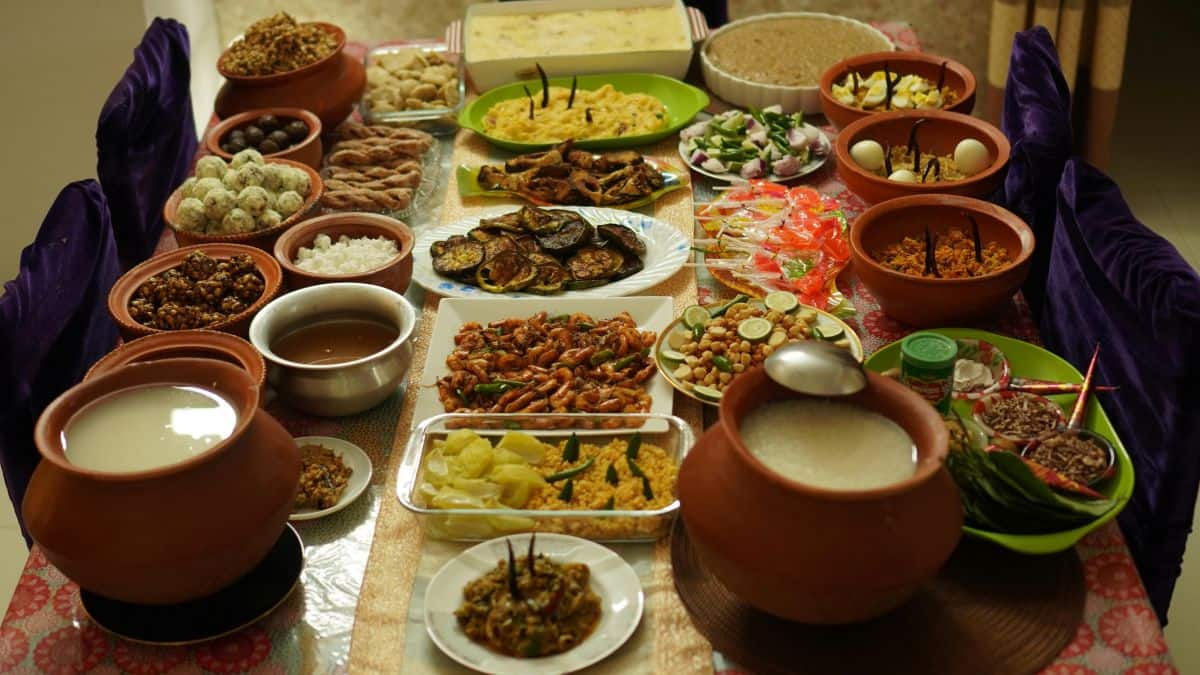 Top 10 Bengali dishes that define Bengal's rich food culture – Firstpost
