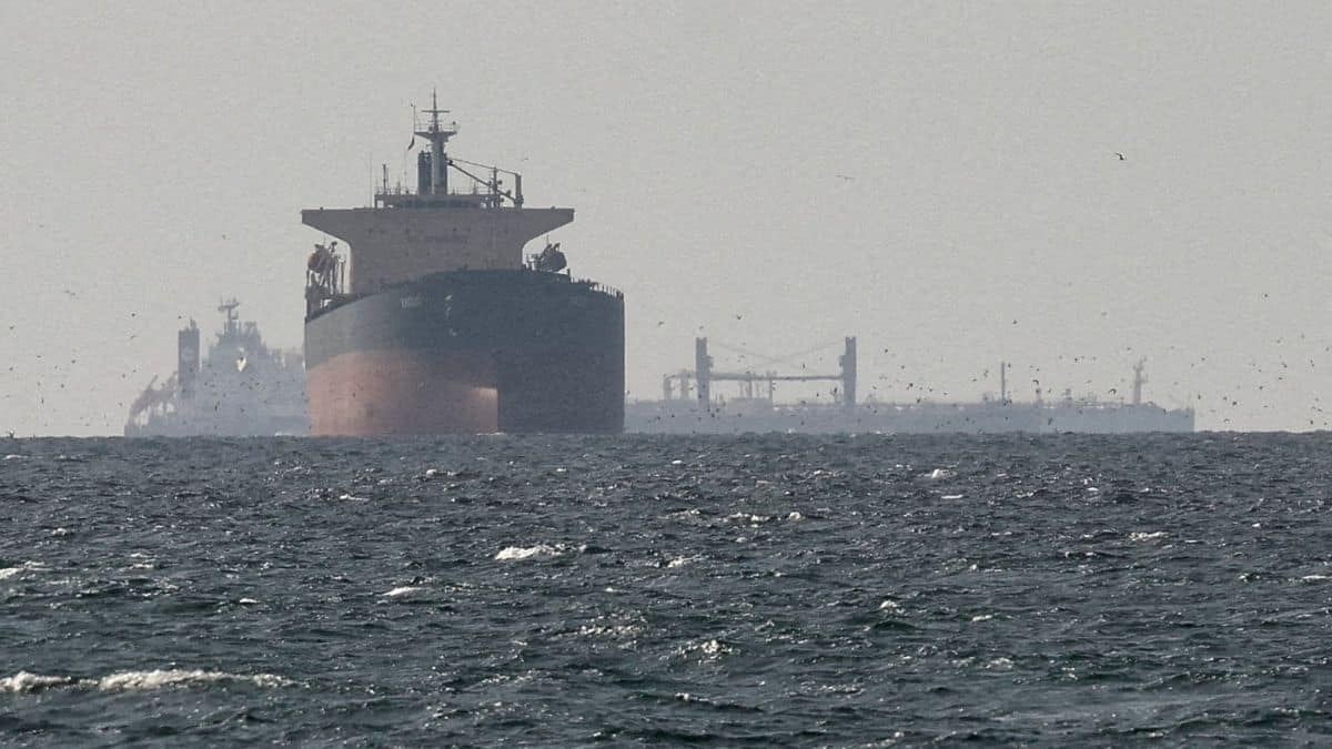 Iran says it fired warning missiles at US warships in Gulf of Oman ...