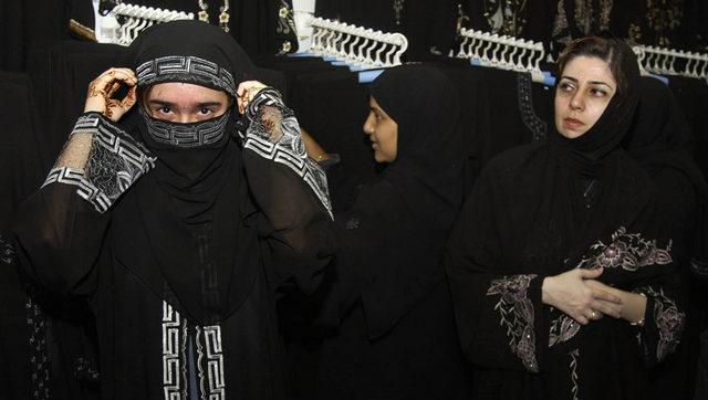 Why Pakistani Shia workers are being deported from UAE amid West Asia ...