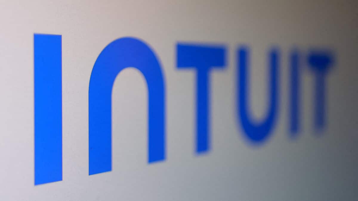 Intuit layoffs: Finance software giant cuts 3,000 jobs amid growing AI ...