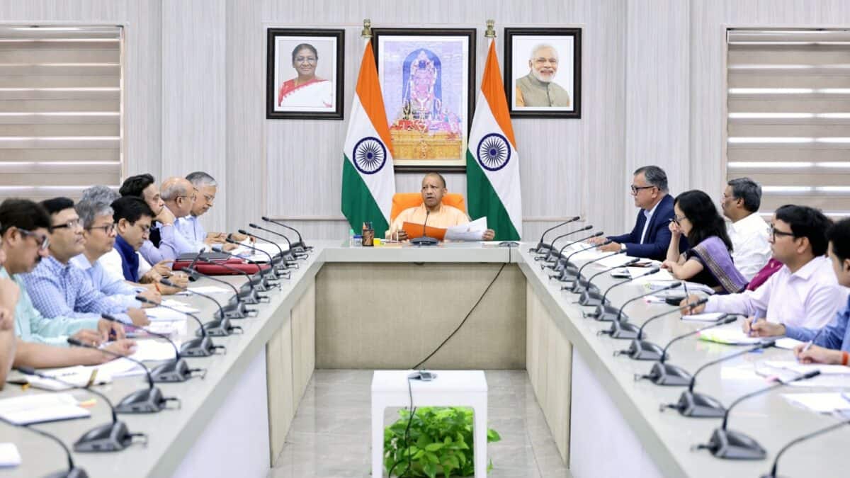 Electric buses to be available for Jewar Airport connectivity: UP CM ...