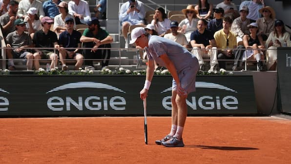 Jannik Sinner crashes out of 2026 French Open after stunning second ...