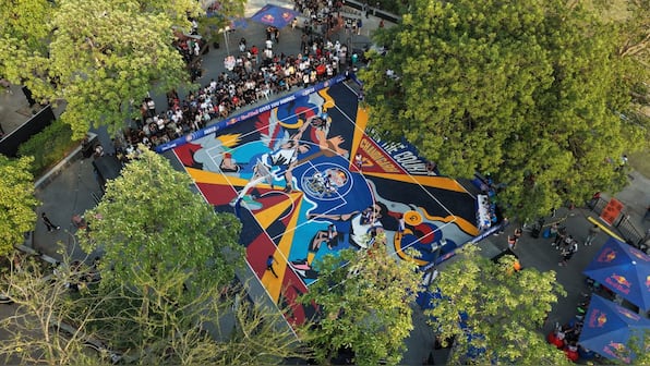 Team 911 win Red Bull Half Court 2026 National Finals after 14-12 ...