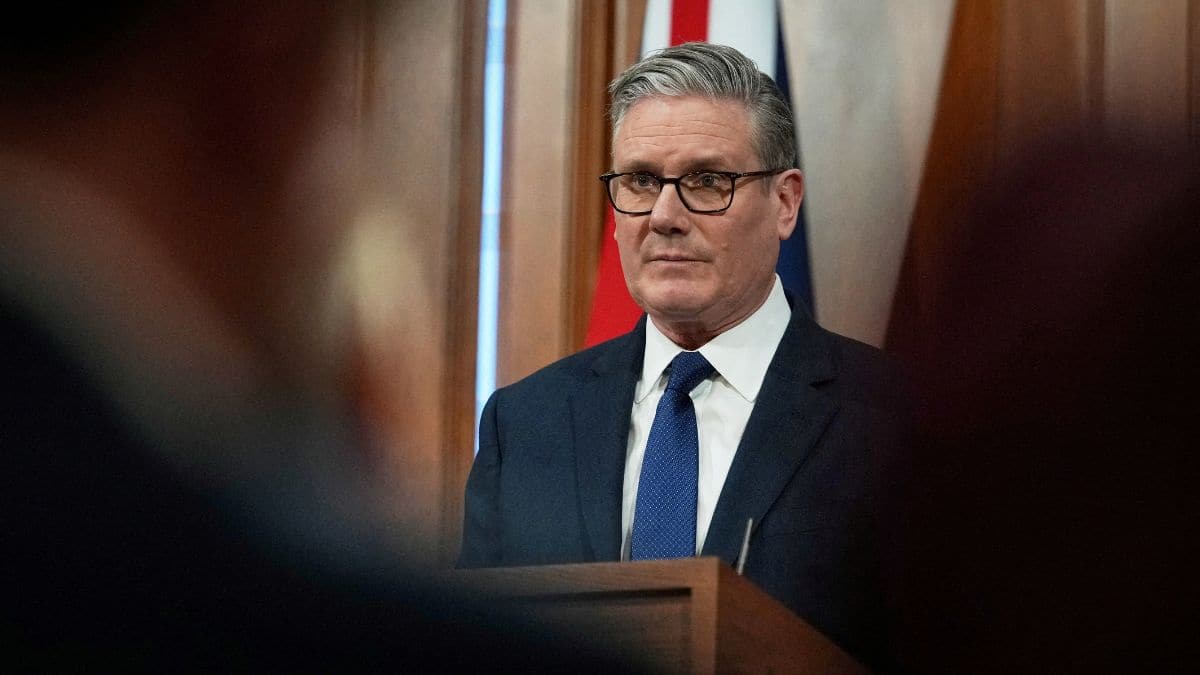 Starmer suggests US is 'interfering in British democracy' as Vance ...
