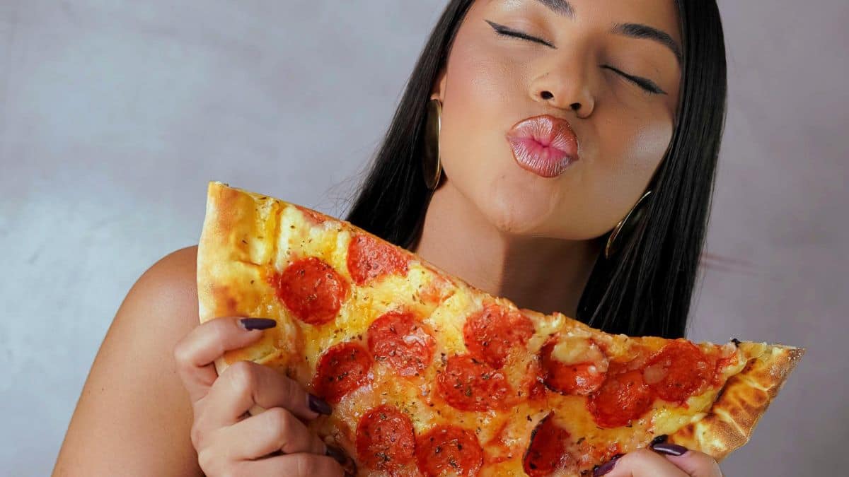Why comfort foods make you happy? Here's the science behind it – Firstpost