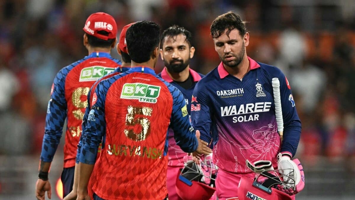 IPL 2026 playoffs scenarios: How RR, PBKS, KKR can qualify? SRH vs RCB ...