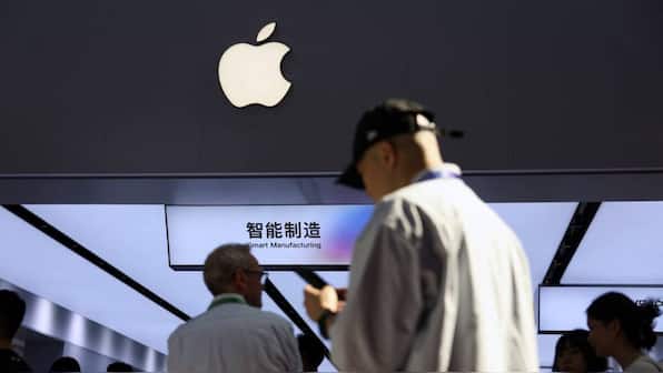 EU says it held 'constructive' talks with Apple CEO Cook after Siri AI ...