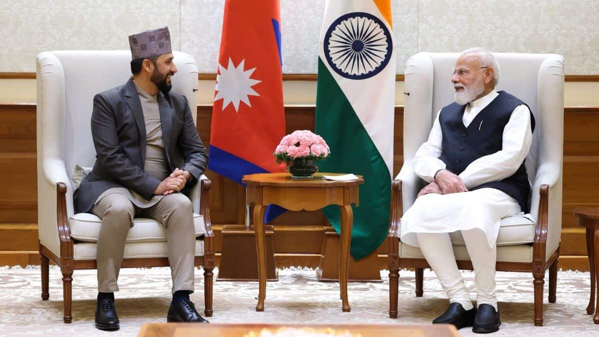 PM Modi meets Nepal’s ruling party chief Rabi Lamichhane, reaffirms ...
