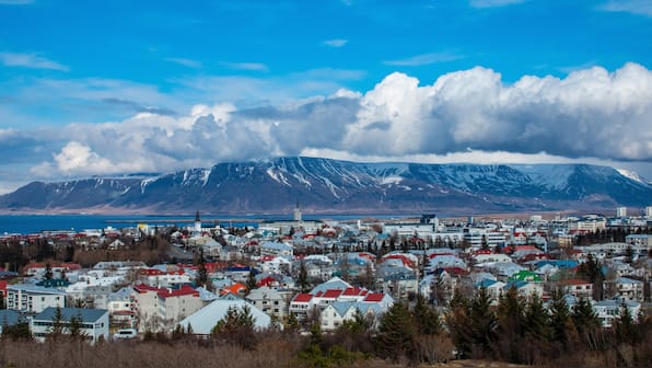 Which is the world's northernmost capital, where you can see Midnight ...