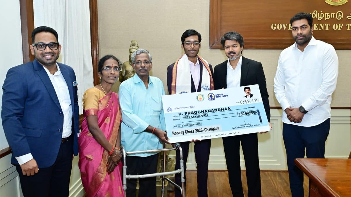Praggnanandhaa left surprised after being felicitated by Tamil Nadu CM ...