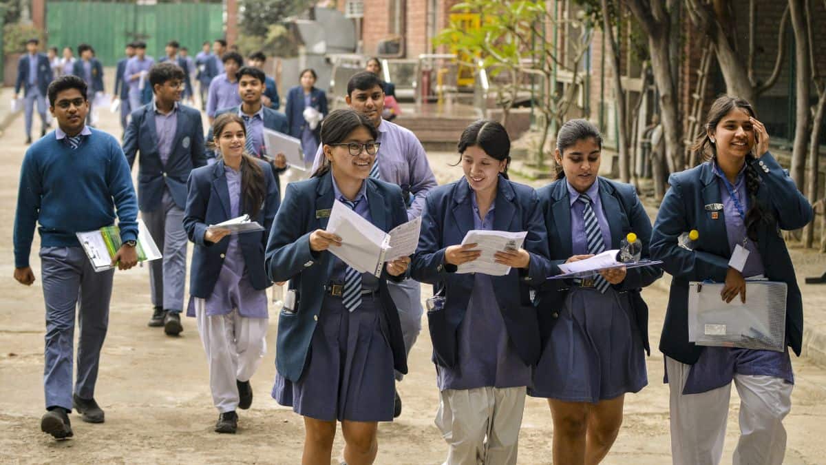 Lokhande Prashant Sitaram appointed CBSE chairman, Varun Bhardwaj takes ...