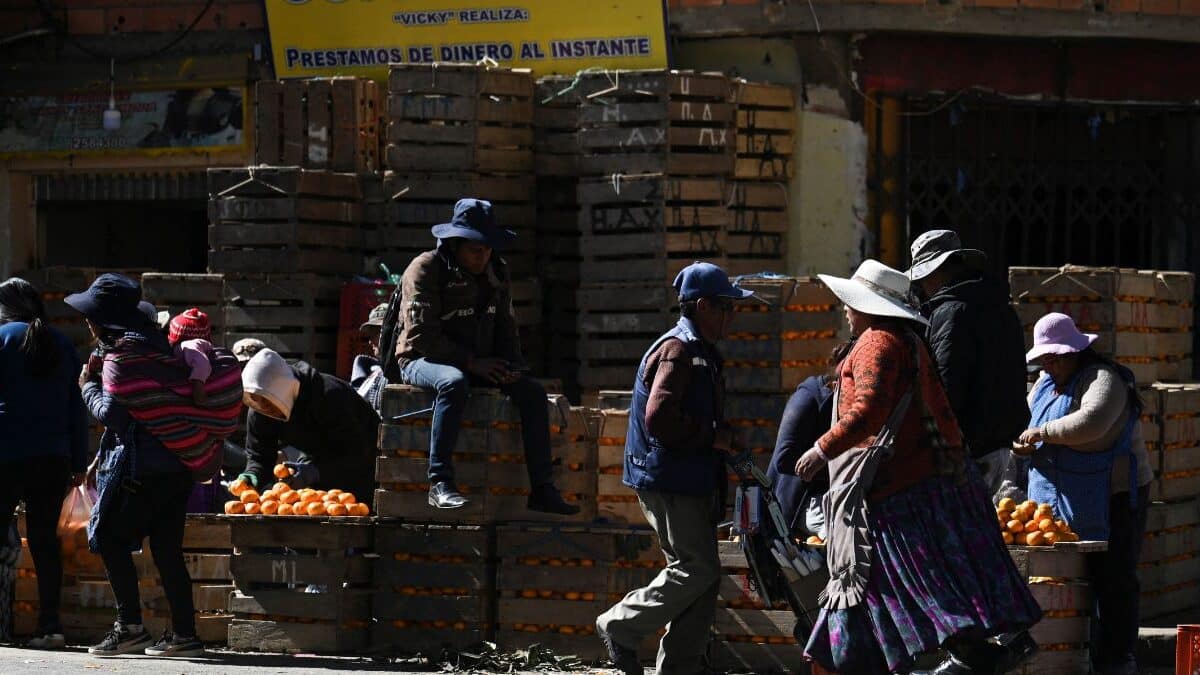6 killed in Bolivia military jet crash as government makes progress on ...