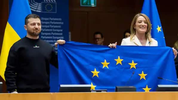 EU ambassadors clear path for Ukraine, Moldova to begin membership ...